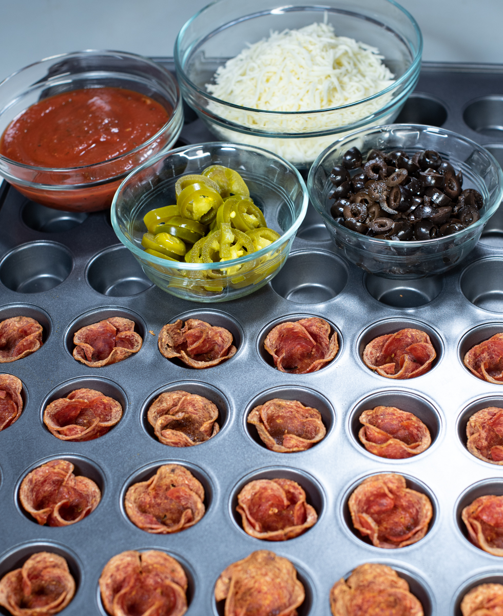 Low Carb Pepperoni Pizza Bites