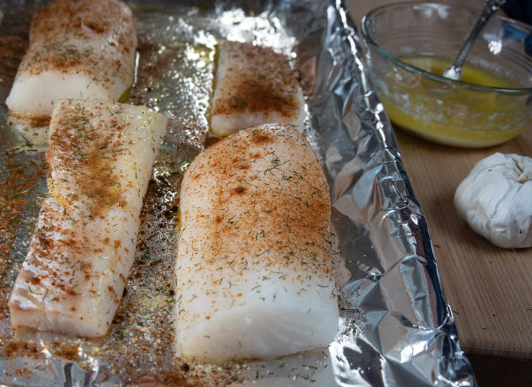 Baked Cod with Sweet and Spicy Peppers